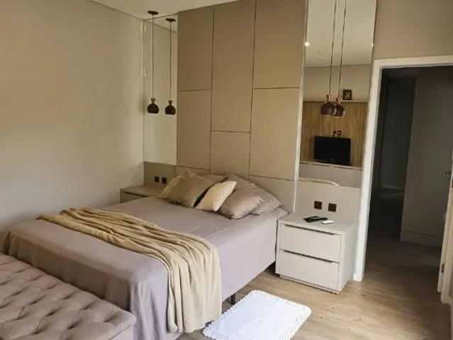 Casa à Venda com 3 dormitórios Loteamento Parque dos Alecrins Campinas/SP