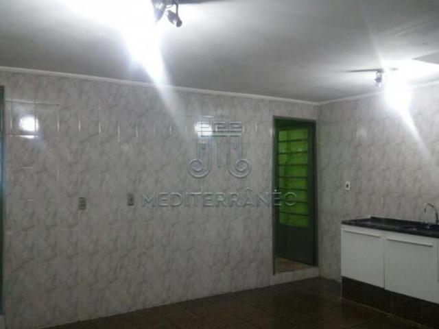 CASA À VENDA COM 3 DORMITÓRIOS, LOCALIZADA NO BAIRRO VILA ARENS EM JUNDIAÍ/SP