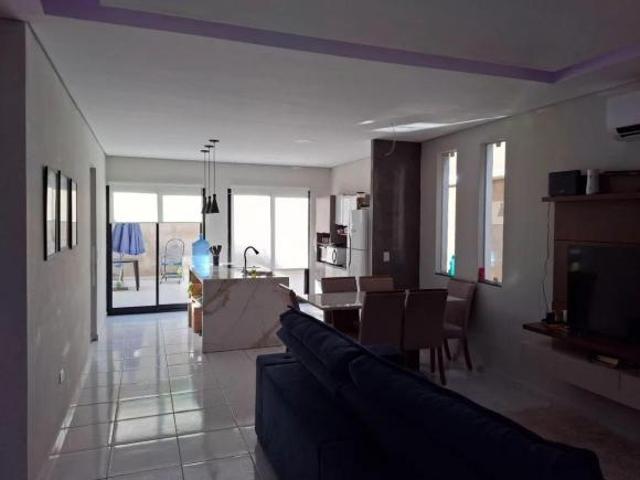 CASA À VENDA COM 3 DORMITÓRIOS, MAIS VIVER CAJAMAR