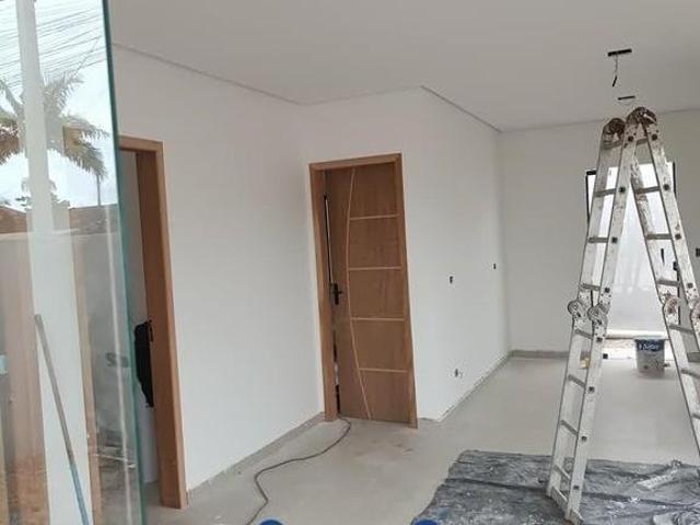 Casa á venda com 3 dormitórios no Bairro Piçarras