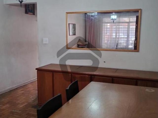 Casa à Venda com 3 Dormitórios no Brooklin