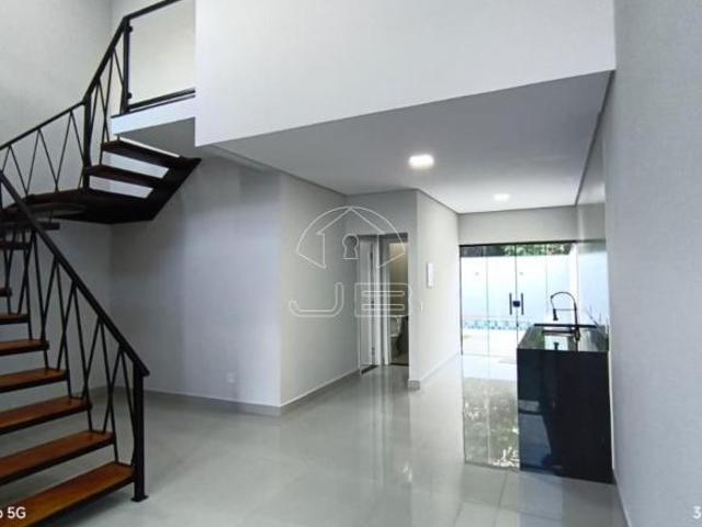Casa à venda com 3 dormitórios no Jardim Vila Verde em Hortolândia/SP