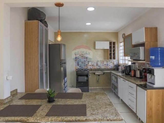 Casa a venda com 3 dormitórios no Wanel Ville 3, Sorocaba