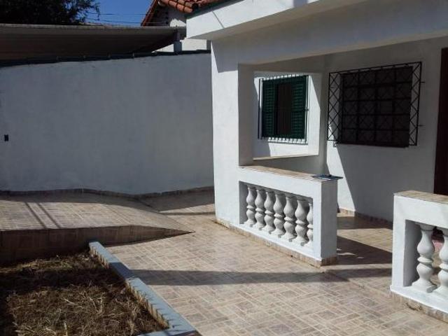 CASA A VENDA COM 3 DORMITÓRIOS NA VILA GEORGINA EM CAMPINAS SP