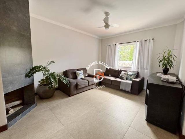 Casa à venda com 3 dormitórios sendo 1 suíte, 260 m² por R$ 1.500.000 Vila Petrópolis Atibaia/SP