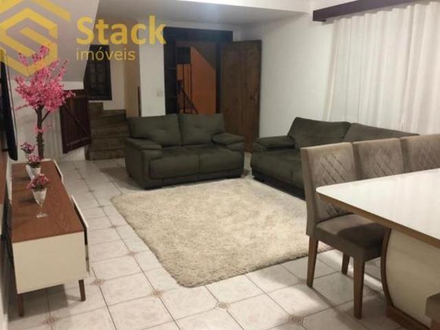 CASA À VENDA COM 3 DORMITÓRIOS SENDO 1 SUÍTE, 3 VAGAS E PISCINA VILA GALVÃO JUNDIAI SP