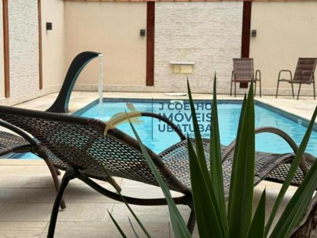 Casa a venda com 3 dormitórios, sendo 1 suíte Ubatubumirim Ubatuba SP Próximo das praias da F