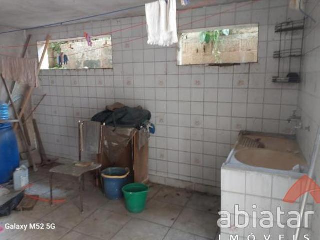 Casa à Venda com 3 Dormitórios Suíte, 160m² e 3 Vagas no Jardim Maria Rosa Taboão da Serra/SP