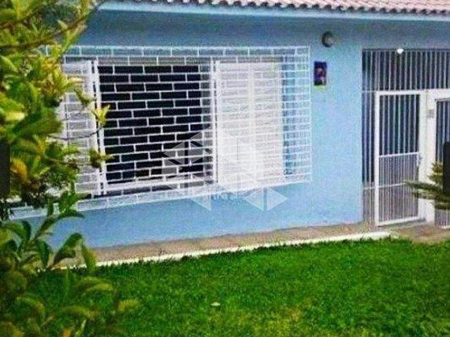 Casa à venda, com 3 dormitórios/quartos, 4 vagas/box, no Bairro Medianeira