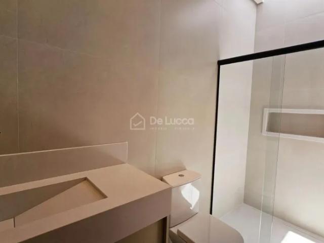 Casa a venda com 3 suítes, escritório e piscina no condomínio santorini paulínia