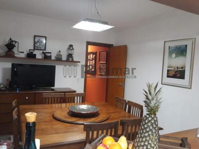 Casa à Venda com 3 suítes na Região da Vila Sônia