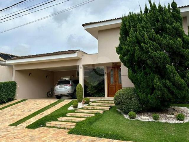 Casa à venda com 3 suítes no condomínio Damha II, São Carlos