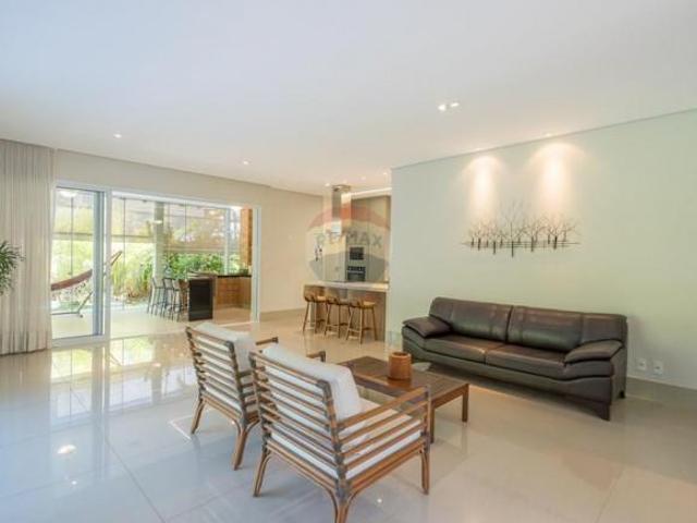 Casa à venda com 3 suítes no Condomínio Luzern no Swiss Park na Cidade de Campinas/SP