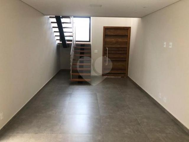 Casa à venda com 3 suítes no condomínio Parque Faber IV, São Carlos