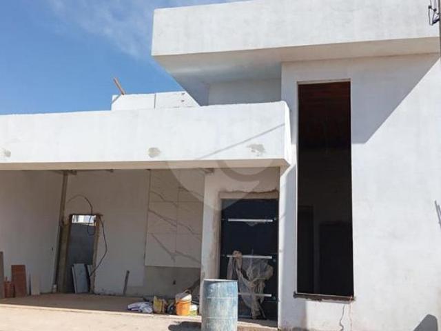Casa à venda com 3 suítes no condomínio Residencial Villeneuve, São Carlos