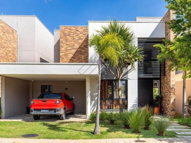 Casa à venda e locação com 3 suítes no Reserva Alpha Galleria