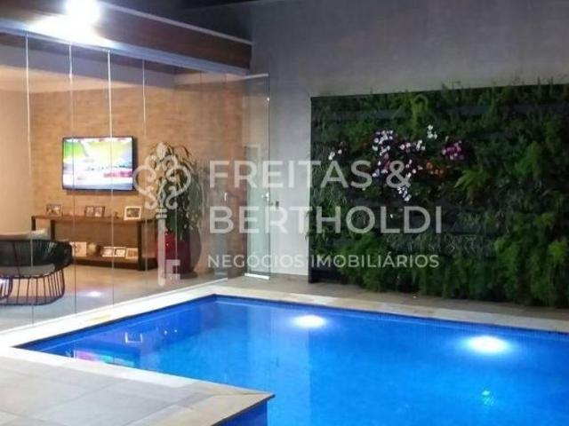 CASA A VENDA COM 3 SUÍTES CONDOMÍNIO BOSQUE DOS JATOBÁS JUNDIAÍ / SP