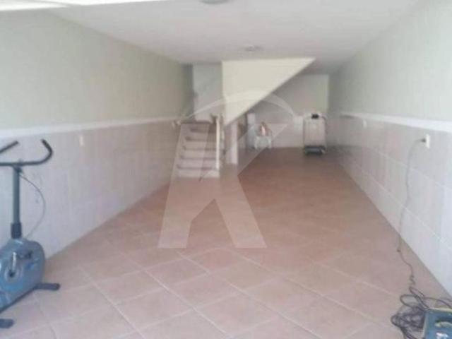Casa á Venda com 3 suítes e 4 vagas no Tucuruvi