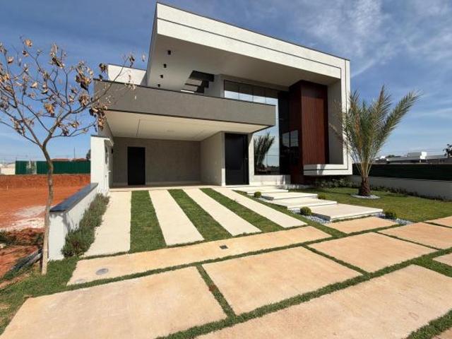 Casa a venda com 3 suítes e piscina em Condomínio fechado Villa Sapezal Indaiatuba/SP