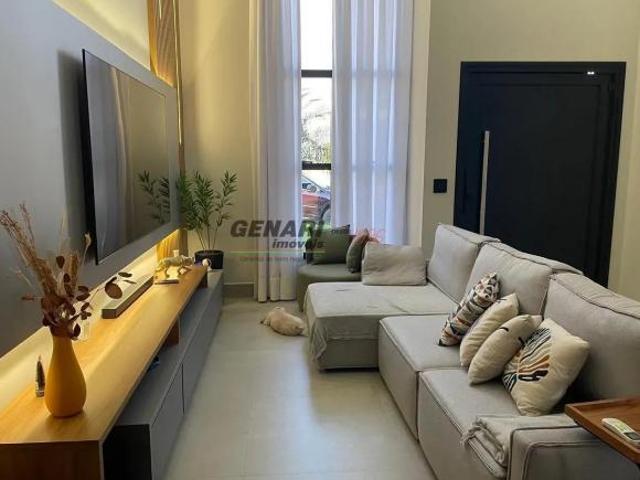 Casa à venda com 3 Suítes e piscina no Residencial Evidências, Indaiatuba SP