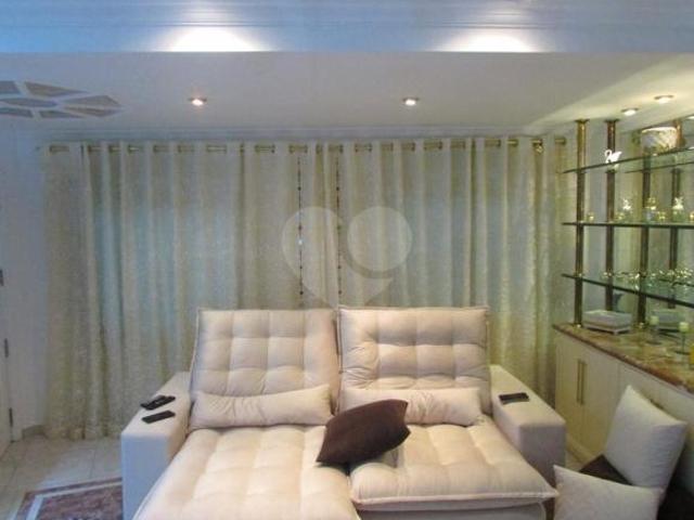 Casa à venda com 3 suítes em Vila Rosália, Guarulhos
