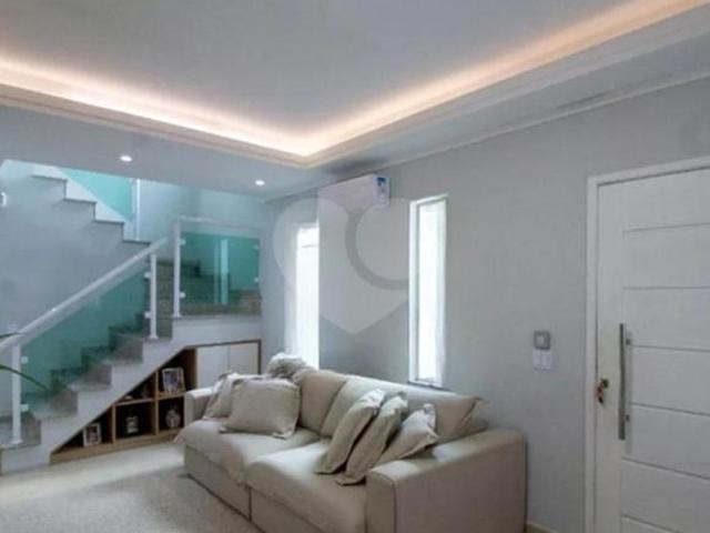 Casa à venda com 3 suítes em Vila Rosália, Guarulhos
