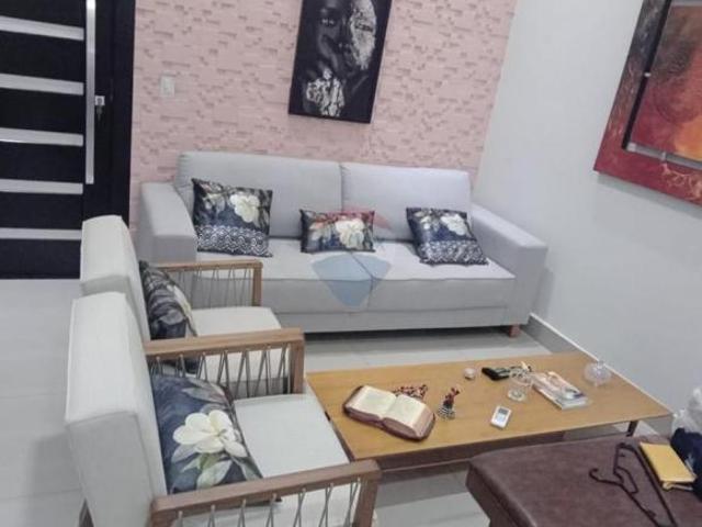 Casa a venda com 3 suites, Piscina e ambientes integrados em condominio fechado em Paulínia SP