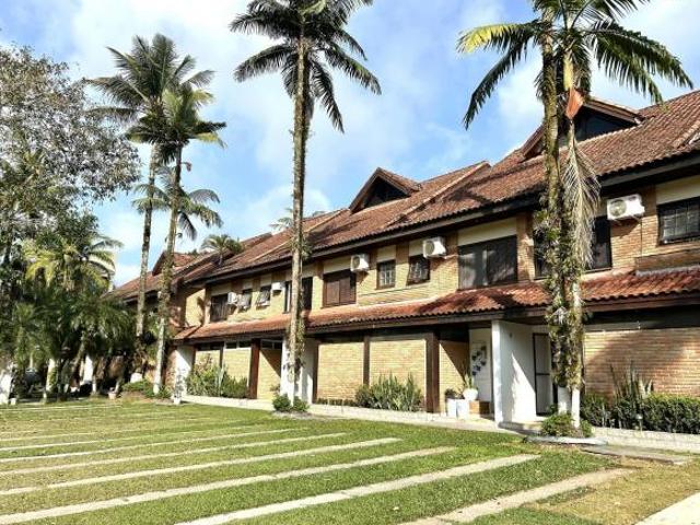 Casa à venda com 3 suítes, Riviera, Bertioga, SP