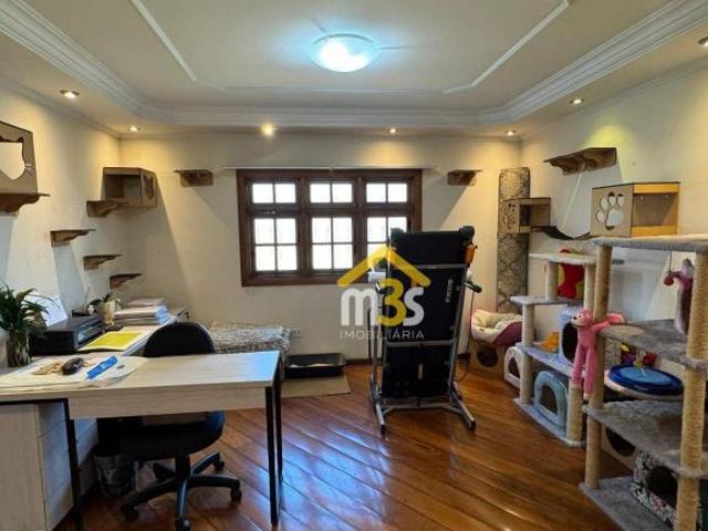 Casa à venda com 3 suítes, 367m² e 10 vagas, por R$ 1.350.000,00 – City Bussocaba Osasco/SP