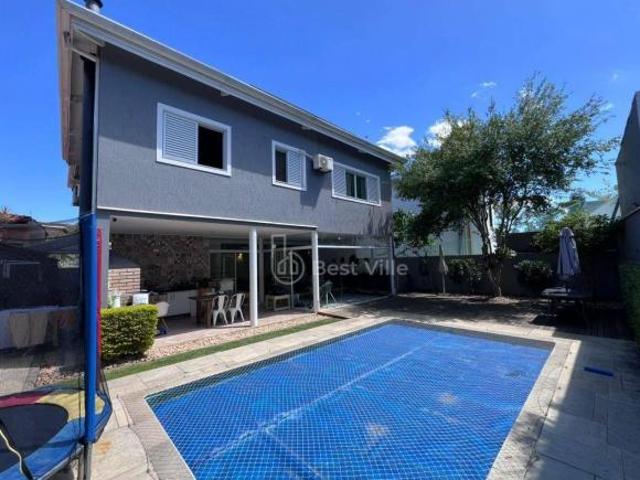 Casa à venda com 3 suítes, 300m² Condomínio Alphaville Residencial 3 Alphaville Santana de P