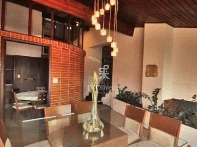 Casa á Venda com 3 suítes 6 vagas Vila Sônia