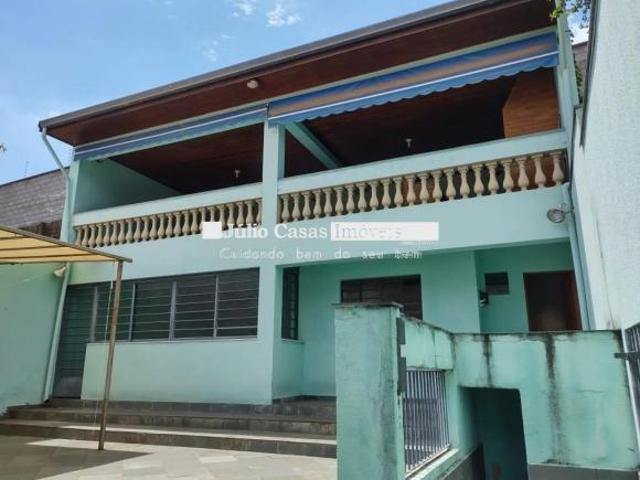 Casa a venda com 3 quartos