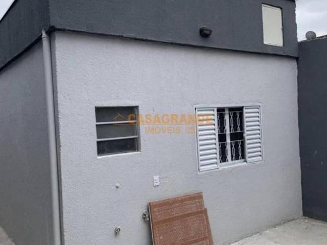 Casa à venda com 3 quartos 70m² Santa Edwiges