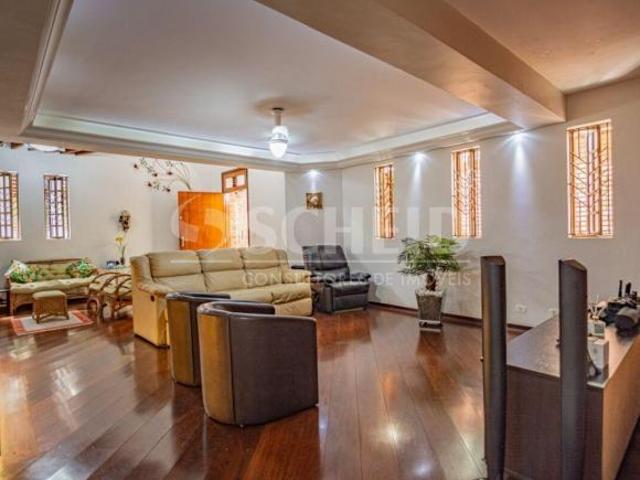 Casa a venda com 3 quartos