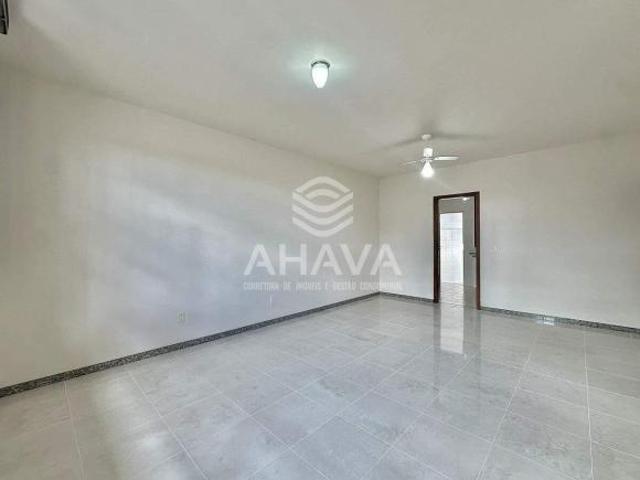 Casa à venda com 3 quartos, 127,19m²,Dona Clara, próximo a Avenida Sebastião de Brito