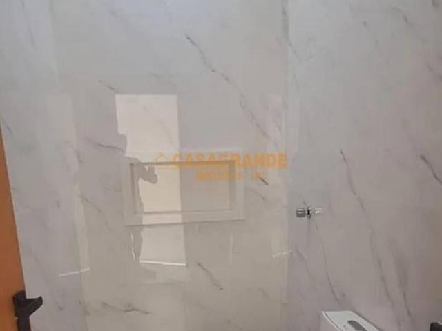 Casa à venda com 3 quartos, 140 m² Portal dos pássaros