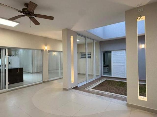 Casa à venda com 3 quartos 1 suíte e 4 vagas no Terras di Siena em Santa Bárbara d&apos Oeste