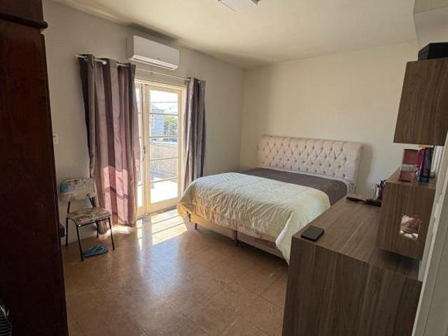 Casa à venda com 3 quartos, 2 salas, 2 banheiros, 2 vagas de garagem na cidade de nome da cidade] no