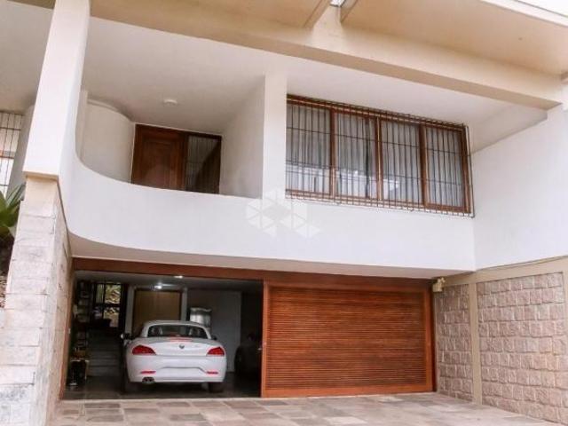 Casa à venda com 3 quartos 382 m² na chácara da pedras
