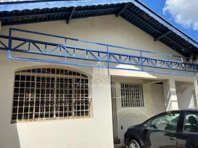Casa à venda com 3 quartos, 3 banheiros localizado no bairro Bosque Campinas SP