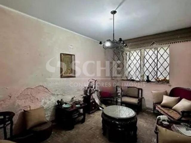 Casa a venda com 3 Quartos, 3 Banheiros, sala ampla e 2 vagas, no Brooklin