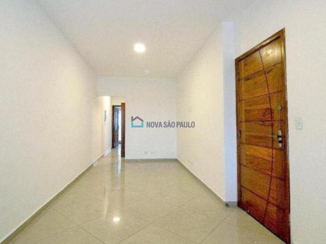 Casa à venda com 3 quartos, 3 suítes e 2 vagas, na Chácara Inglesa