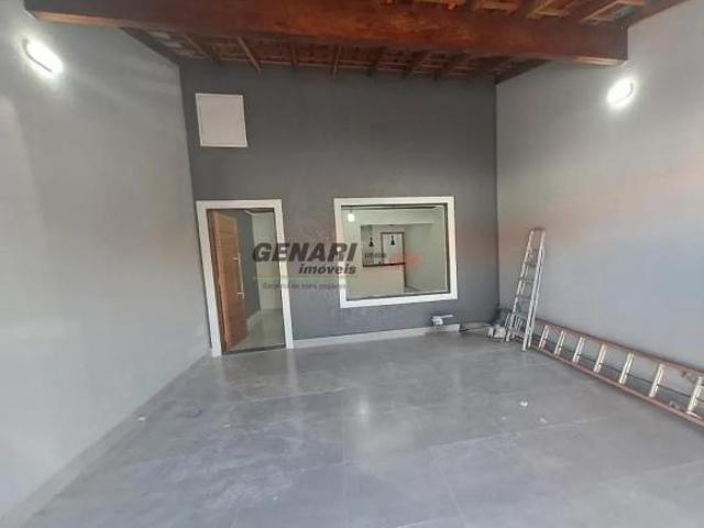 Casa à venda com 3 quartos, Vila Brizzola, Indaiatuba, SP