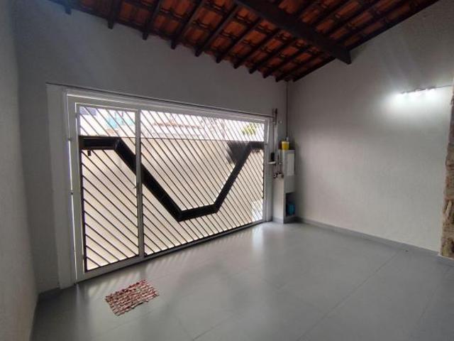 Casa à venda com 3 quartos e espaço gourmet na Vila Lavínia em Mogi das Cruzes