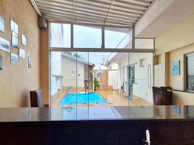Casa à venda com 3 quartos e piscina no Jardim Chapadão, Campinas SP Ótima localização!