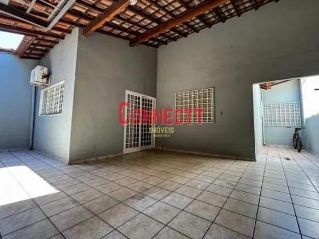 Casa à Venda com 3 Quartos e Varanda Gourmet no Parque dos Servidores 131m²