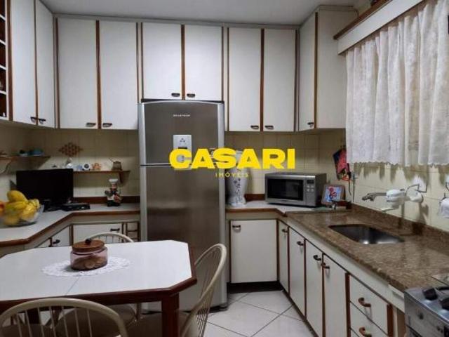 Casa à Venda com 3 Quartos e 141 m² – Paulicéia – São Bernardo do Campo/SP