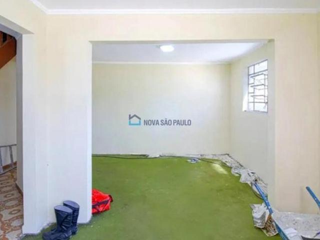 Casa à venda, com 3 quartos e 1 vaga, no Ipiranga