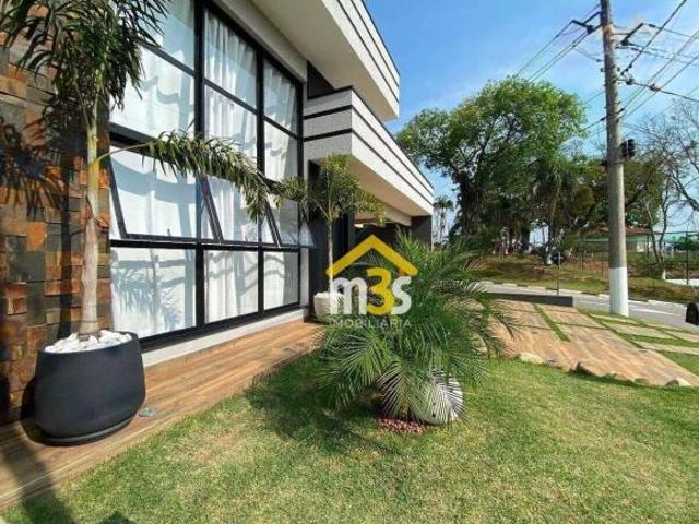 Casa à venda, com 3 quartos e 200 m² por R$ 1.350.000,00