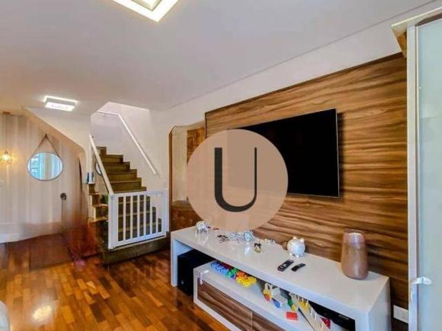 Casa a venda com 3 quartos e 2 vagas de garagem